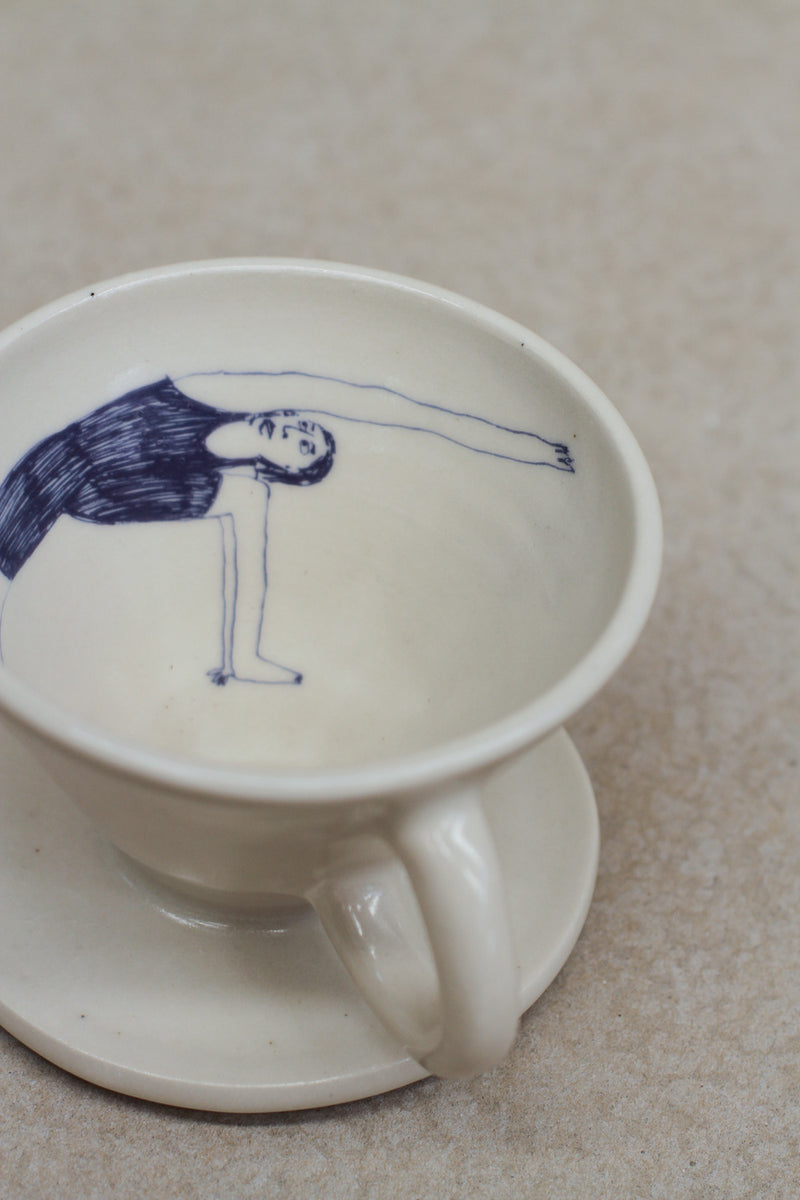 Coffee Pour over - Twisting triangle – Ruby Robinson